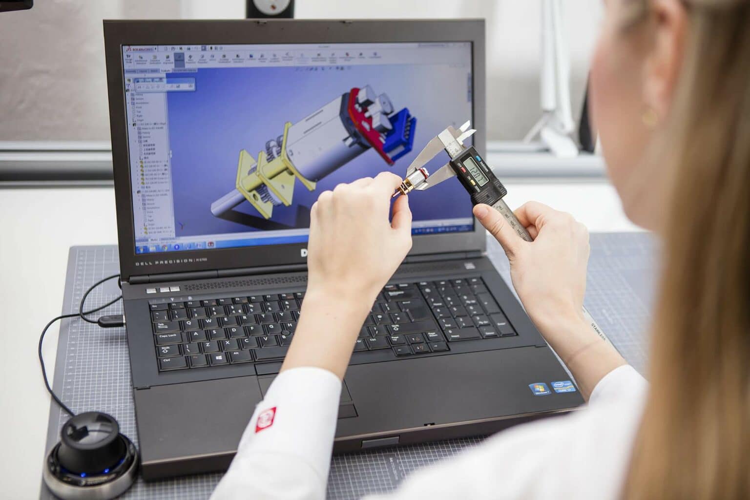 Precision Microdrives – DC motors and mechanisms