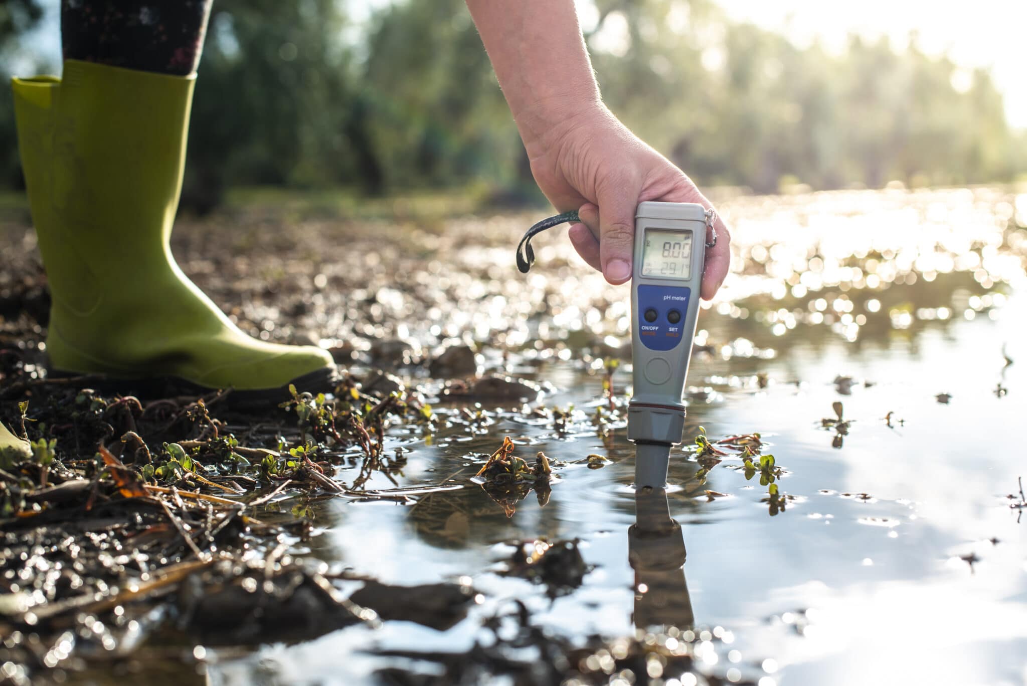 Handheld water analysis device - Precision Microdrives